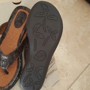 boc | Shoes | Host Pickbrand New Boc Flipflops | Poshmark
